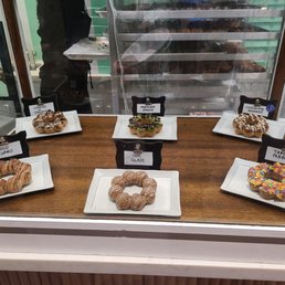 DOCHI - Updated June 2025 - 799 Photos & 392 Reviews - 515 Weller St ...