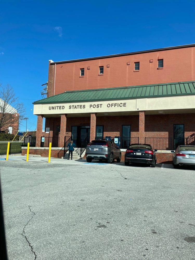 USPS - Updated May 2024 - 17 Reviews - 1325 Bedford Ave, Pikesville ...