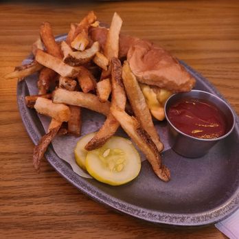 BRINDLE ROOM - Updated December 2025 - 124 Photos & 69 Reviews - 647 ...