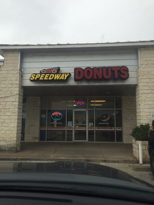 SPEEDWAY DONUTS - Updated January 2026 - 10 Reviews - 950 S Fm 156 ...