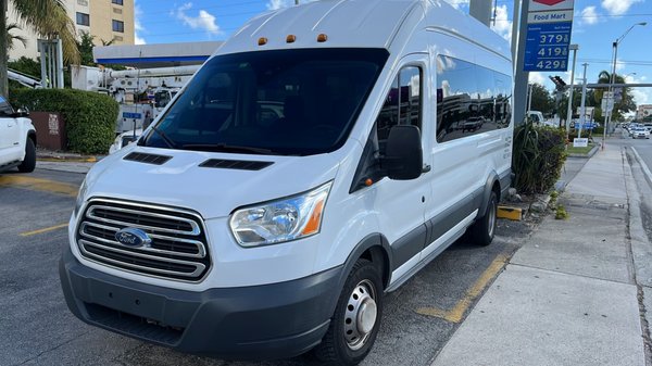 METRO SHUTTLE SERVICES - Updated December 2025 - 13 Reviews - 1311 ...