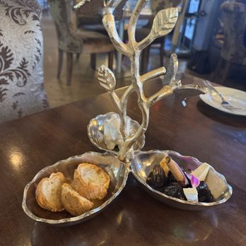 MAISON PUCHA BISTRO - Updated August 2025 - 1357 Photos & 535 Reviews ...