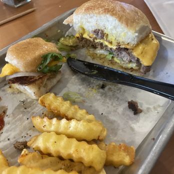FUEGO BURGER - 222 Photos & 353 Reviews - 4400 Benbrook Hwy, Fort Worth ...