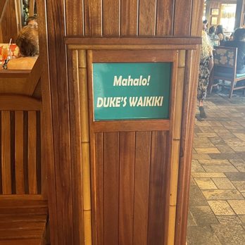 DUKE’S WAIKIKI - 10924 Photos & 9042 Reviews - 2335 Kalakaua Ave ...