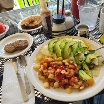 THE AVOCADO HOUSE - Updated January 2025 - 2155 Photos & 2017 Reviews ...