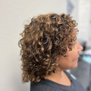 FLYING SCISSORS SALON & SPA - Updated July 2025 - 57 Photos & 61 ...