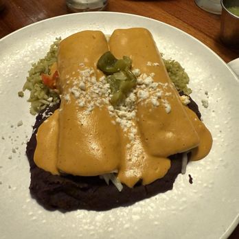 JOSÉ - Updated October 2025 - 632 Photos & 516 Reviews - 4931 W Lovers ...