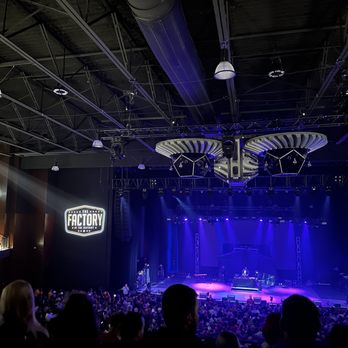 THE FACTORY - 90 Photos & 46 Reviews - 17105 N Outer 40 Rd ...