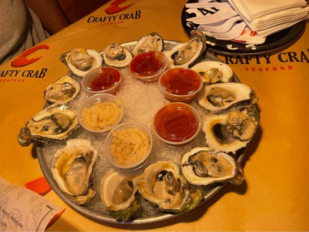 CRAFTY CRAB - Updated December 2025 - 423 Photos & 419 Reviews - 4402 N ...