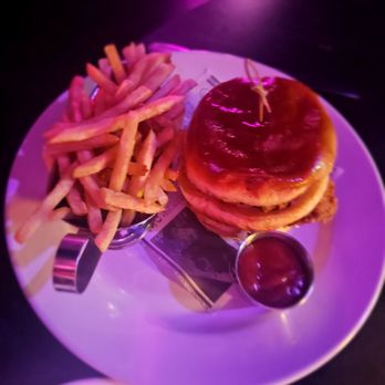 DOCKS OFF 5TH - Updated May 2025 - 292 Photos & 56 Reviews - 25 W 51st ...