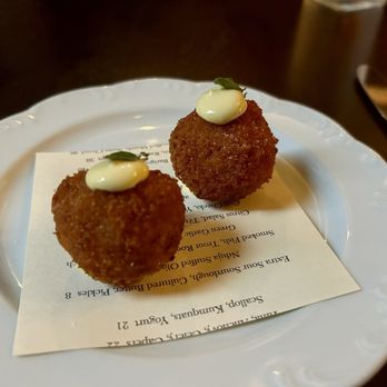 MY LOUP - Updated October 2024 - 282 Photos & 76 Reviews - 2005 Walnut ...