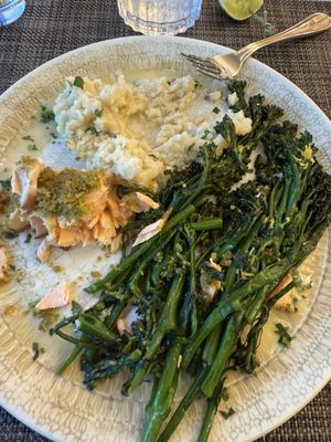 SUNSET LOOP BAR & GRILL - Updated July 2025 - 23 Photos & 20 Reviews ...