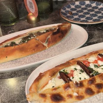 AGORA DC - Updated July 2025 - 2159 Photos & 1780 Reviews - 1527 17th ...