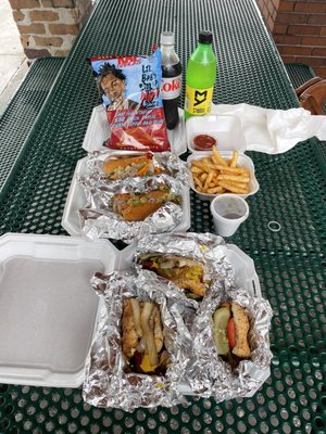 CHICAGO PAULIES - Updated August 2025 - 181 Photos & 261 Reviews - 1301 ...