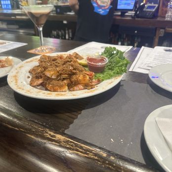 COSTAS INN - Updated December 2024 - 499 Photos & 408 Reviews - 4100 N ...