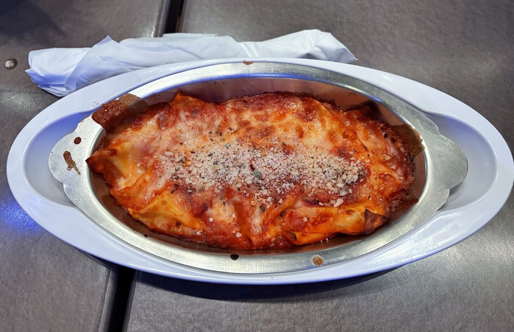 PIZZA MOON - Updated July 2025 - 63 Photos & 16 Reviews - 1001 Epic ...