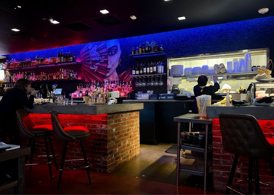 MOON THAI AND JAPANESE RESTAURANT - Updated July 2024 - 775 Photos ...