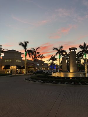 DELRAY MARKETPLACE - 65 Photos & 36 Reviews - Shopping Centers - 14851 ...