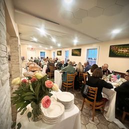 ROSES RESTAURANT - Updated December 2025 - 350 Photos & 214 Reviews ...