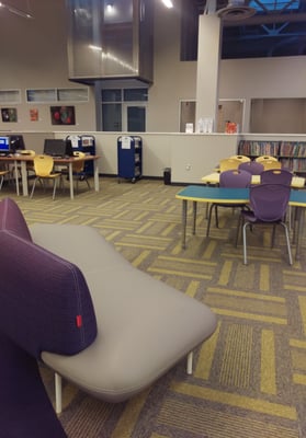 BETTY RODRIGUEZ REGIONAL LIBRARY - Updated December 2025 - 19 Photos ...