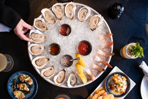 ROW 34 - Updated August 2025 - 12 Photos - 498 Commonwealth Ave, Boston ...