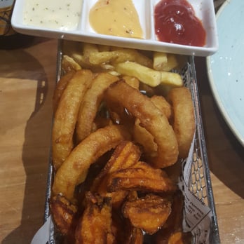 EVENT CINEMAS - INNALOO - Updated December 2025 - 75 Photos & 76 ...