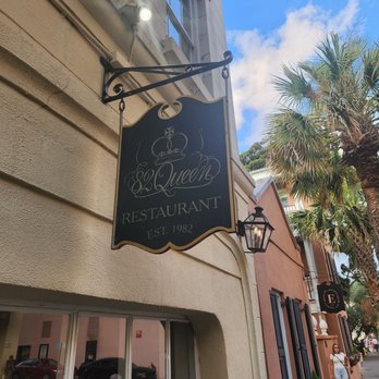 82 QUEEN - Updated September 2024 - 1922 Photos & 1627 Reviews - 82 ...