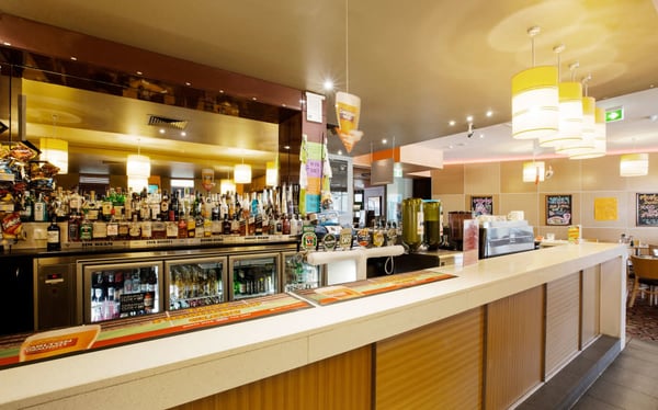 CHATSWOOD HILLS TAVERN - Cnr Chatswood & Magellan Rd, Springwood ...