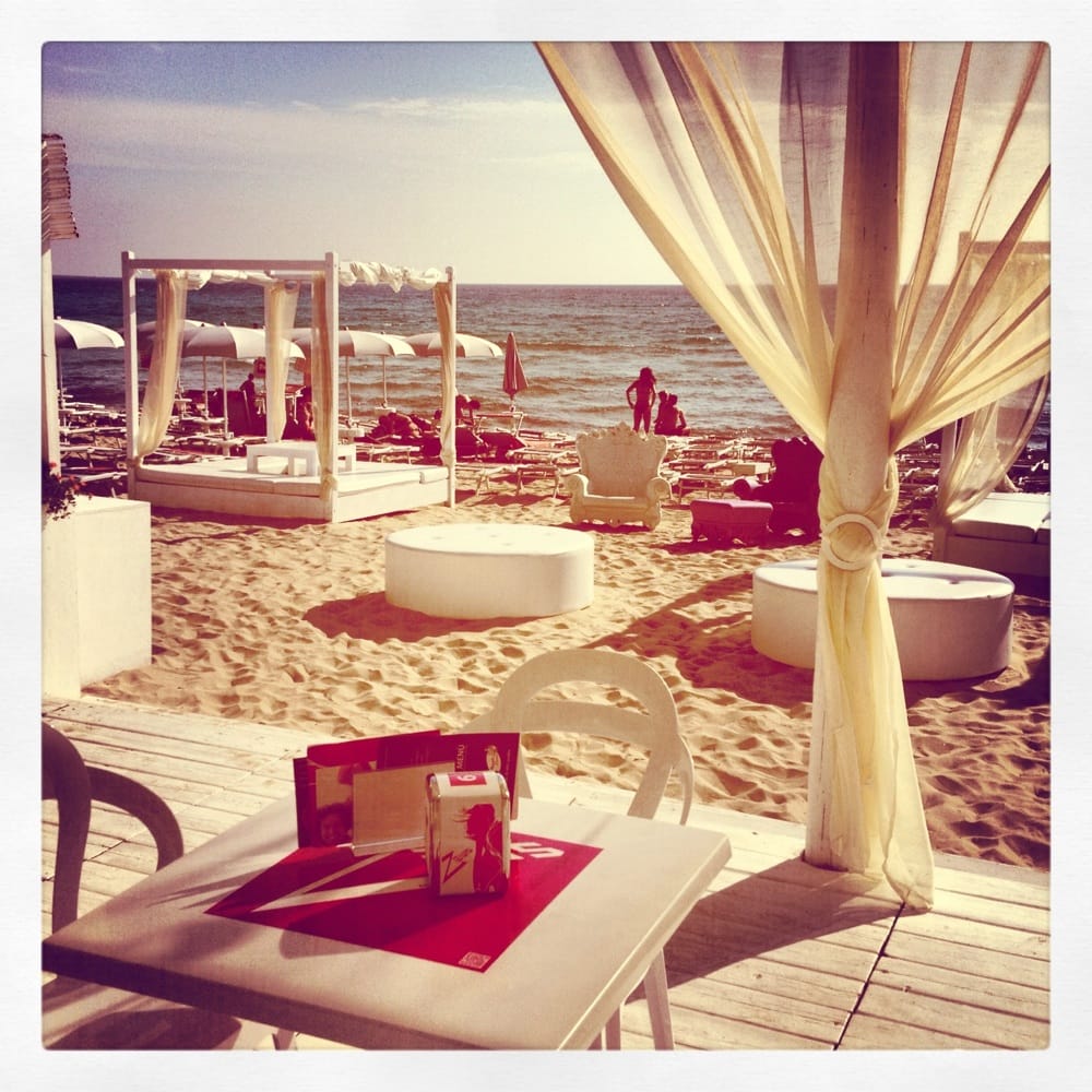 ZEUS BEACH - Updated May 2024 - Litoranea Gallipoli, Gallipoli, Lecce ...