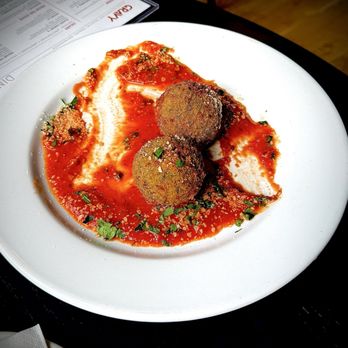 GRAVY - Updated December 2025 - 757 Photos & 832 Reviews - 135 S ...