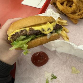 DAN’S HAMBURGERS - AUSTIN - Updated February 2025 - 139 Photos & 214 ...