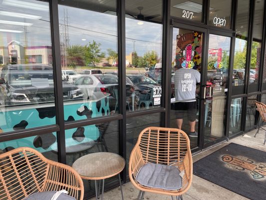 YOLO ROLLED ICE CREAM - Updated August 2025 - 78 Photos & 37 Reviews ...