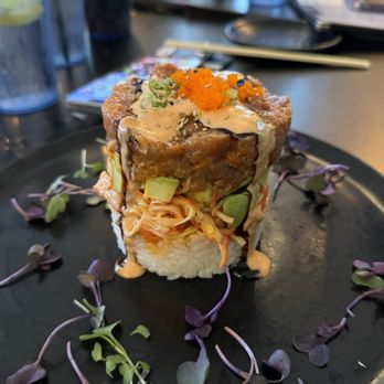 WAVE ASIAN BISTRO & SUSHI - Updated January 2025 - 2134 Photos & 790 ...