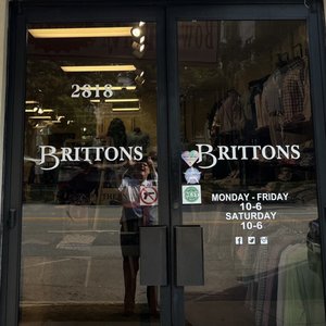 BAREFOOT CAMPUS OUTFITTER COLUMBIA - Updated October 2025 - 700 Lincoln ...