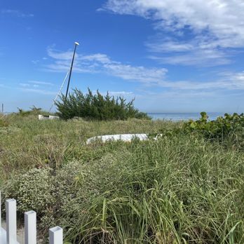 DUNE OCEANFRONT BURGER LOUNGE - Updated December 2025 - 146 Photos & 75 ...