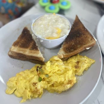 BLOSSOMS BRUNCH BAR - Updated March 2025 - 283 Photos & 132 Reviews ...