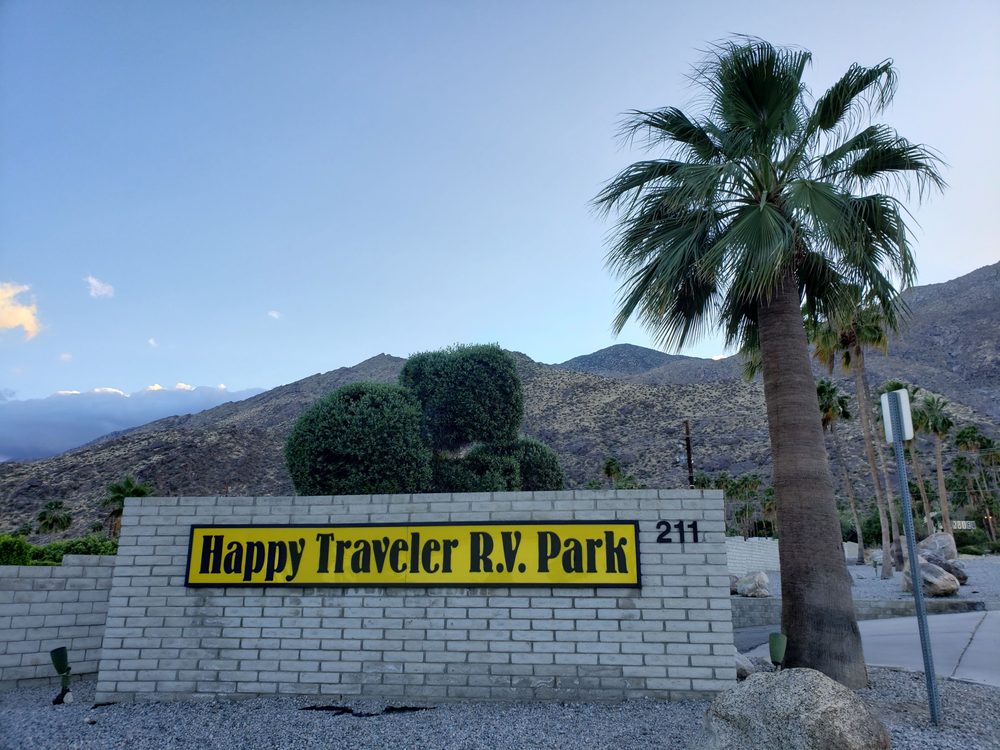 HAPPY TRAVELER RV PARK - 49 Photos & 48 Reviews - 211 W Mesquite Ave ...