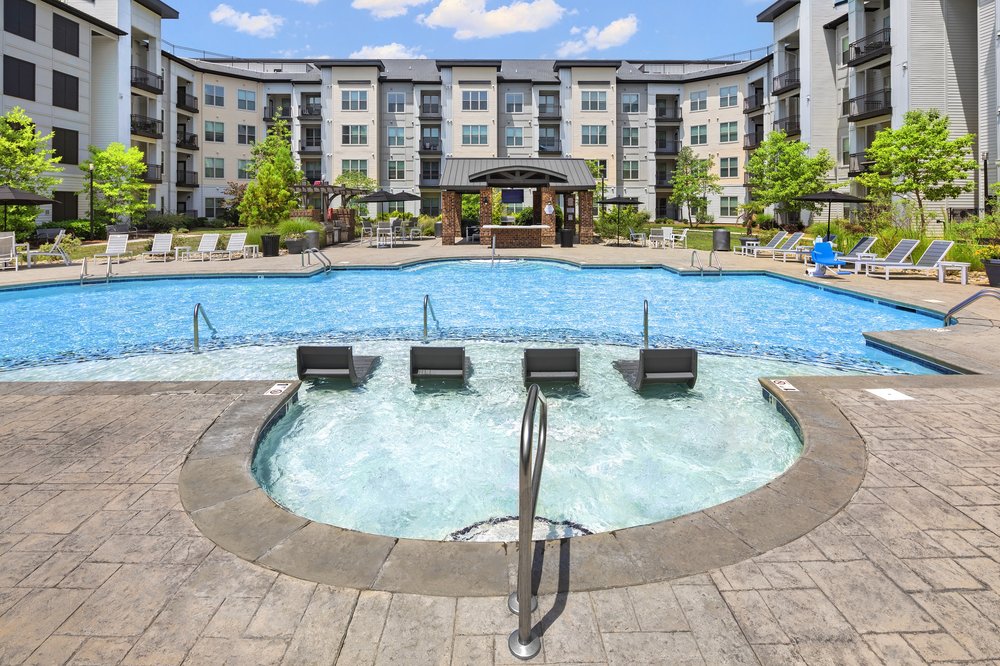 CELSIUS APARTMENTS - Updated January 2026 - 45 Photos - 10051 Perimeter ...