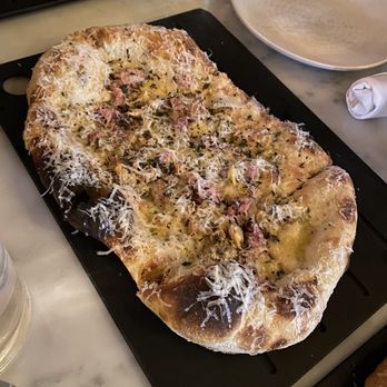 SERIOUS PIE DOWNTOWN - Updated October 2024 - 3274 Photos & 4707 ...