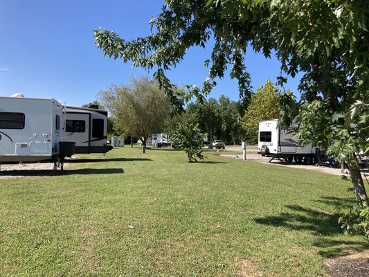 AMERICAN WAY RV PARK - Updated July 2025 - 11 Photos - 16 Dawson Ave ...