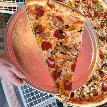 SERIOUS PIZZA - 1158 Photos & 1313 Reviews - 2807 Elm St, Dallas, Texas ...