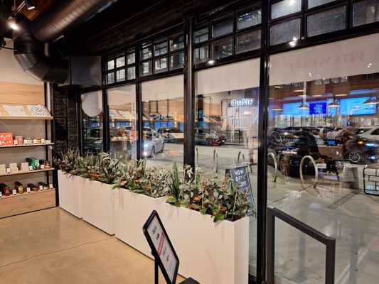 PITAKI - Updated October 2025 - 23 Photos & 23 Reviews - 950 W Fulton ...