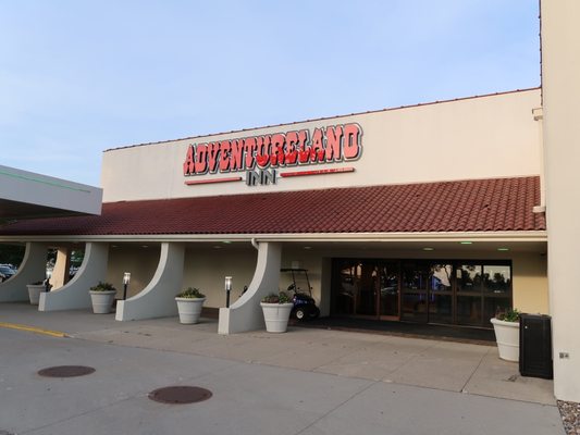 ADVENTURELAND INN - Updated February 2025 - 152 Photos & 59 Reviews ...