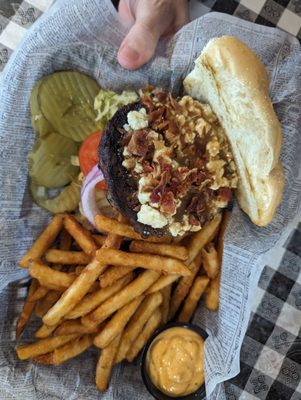 GLENDALE TRACKSIDE PUB - Updated November 2024 - 12 Photos - 275 E ...