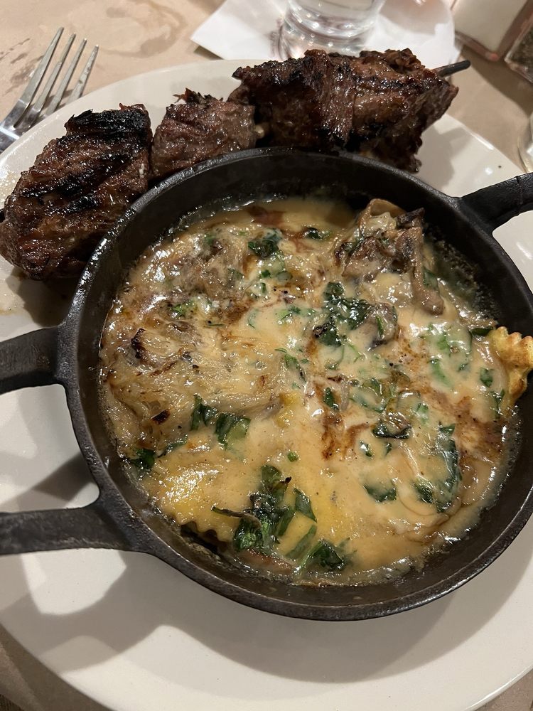 THE COMMON MAN WINDHAM - Updated May 2025 - 77 Photos & 306 Reviews ...