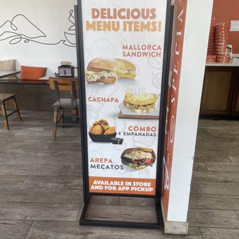 MECATOS BAKERY & CAFÉ - METROWEST - Updated November 2024 - 207 Photos ...