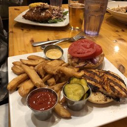 LEFTOVERS CAFE - 635 Photos & 895 Reviews - 451 University Blvd ...