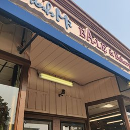 BA LE DORCHESTER - Updated July 2025 - 722 Photos & 593 Reviews - 1052 ...