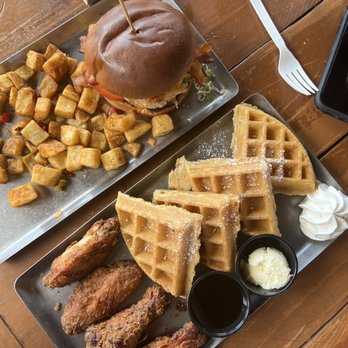 KAMP HOUSTON - Updated January 2025 - 620 Photos & 612 Reviews - 6025 ...