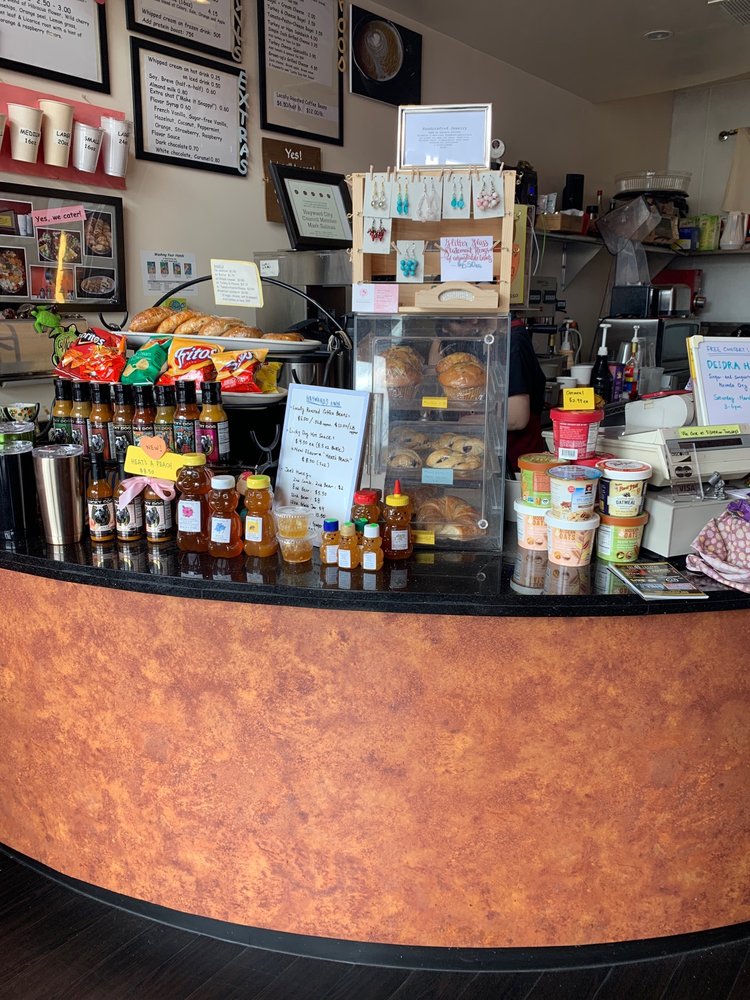 SNAPPY’S CAFE - 158 Photos & 176 Reviews - Coffee & Tea - 978 A St ...